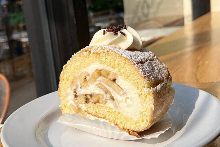 Willow Cafe and Bistro | Breakfast-to-dinner bistro with coffee drinks ...